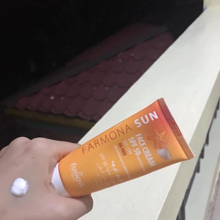 Review kem chống nắng Farmona Sun Face Cream SPF 50